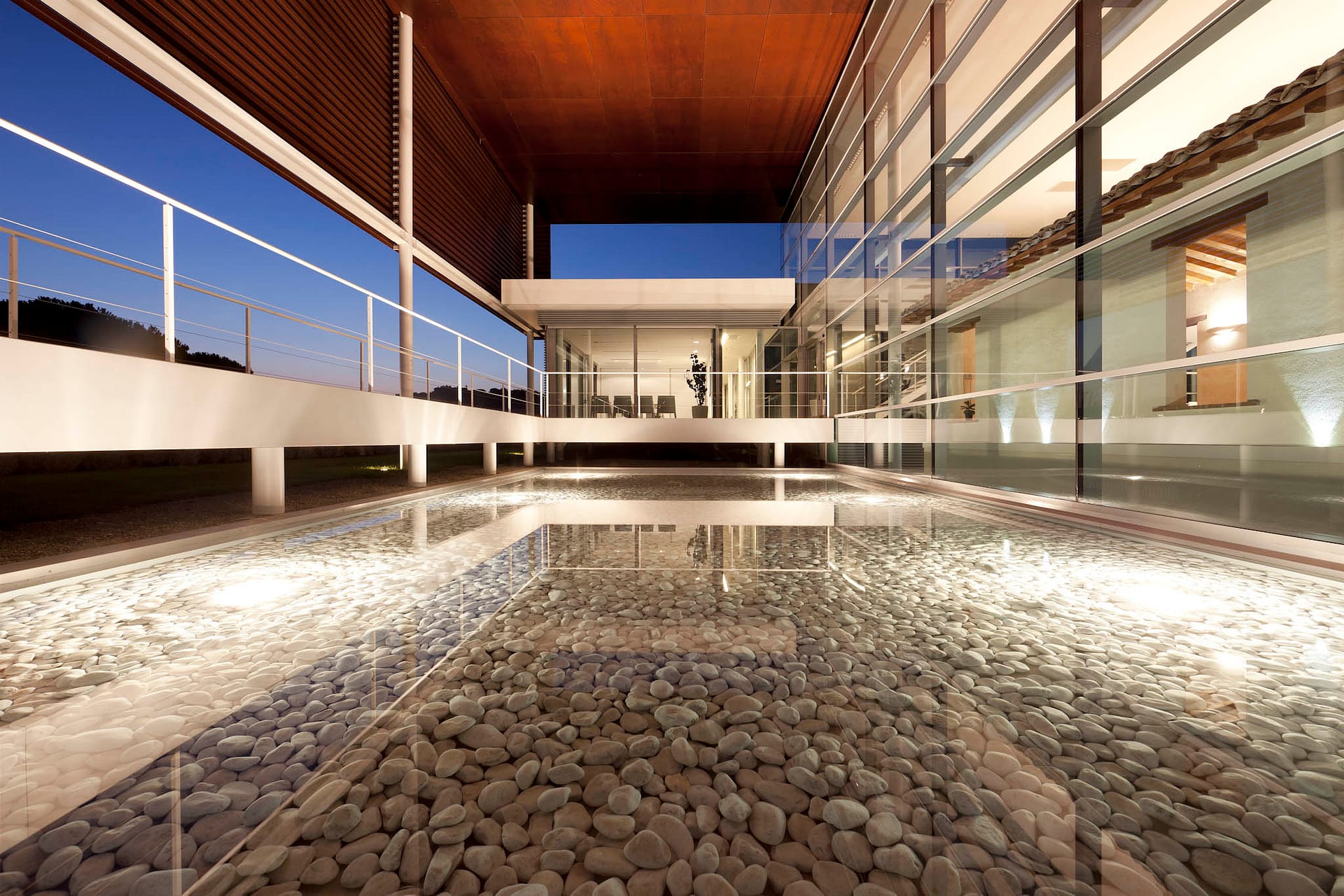 STERLING ITALIA SPA - Zucchetti Architetture