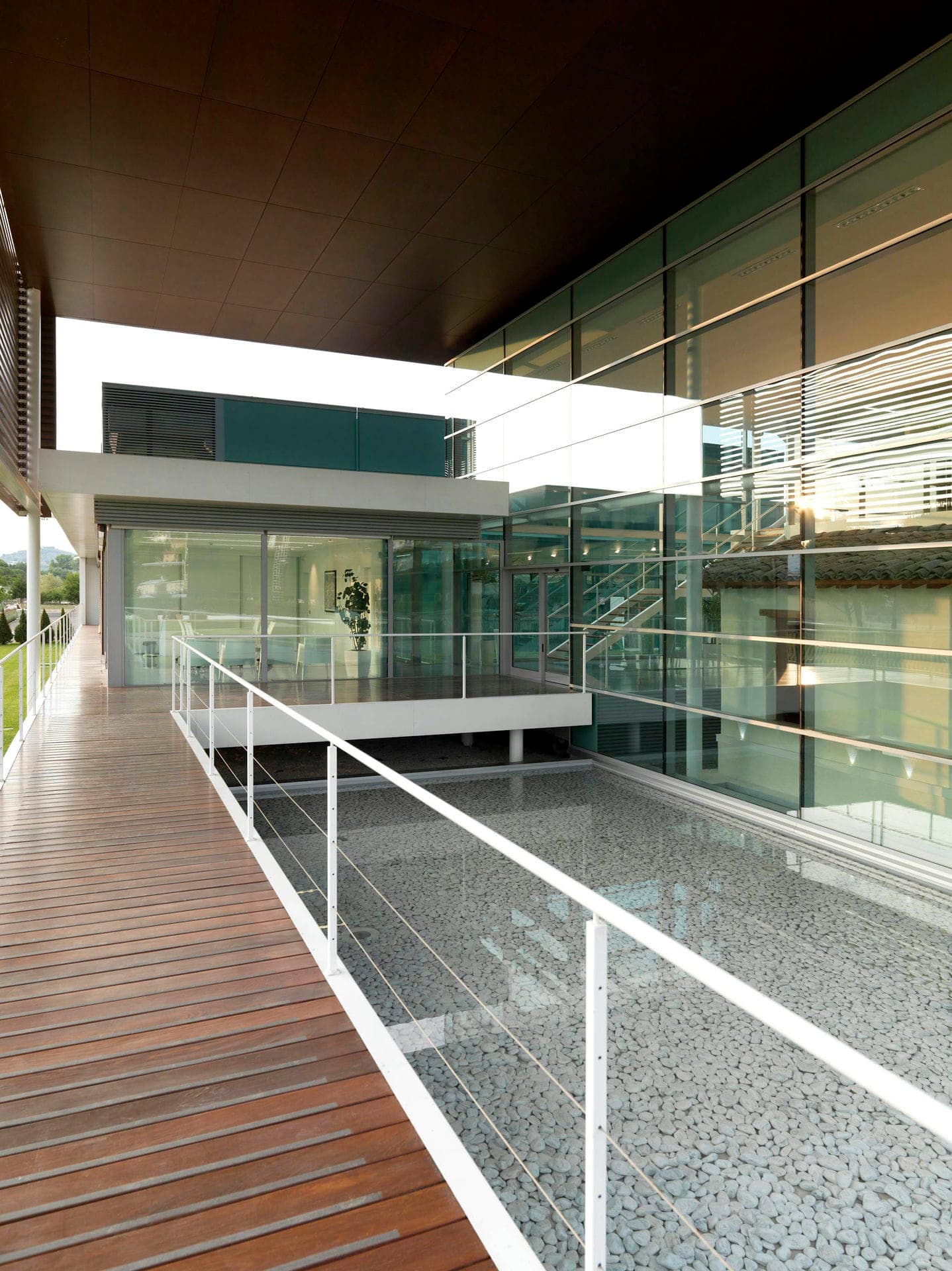 STERLING ITALIA SPA - Zucchetti Architetture